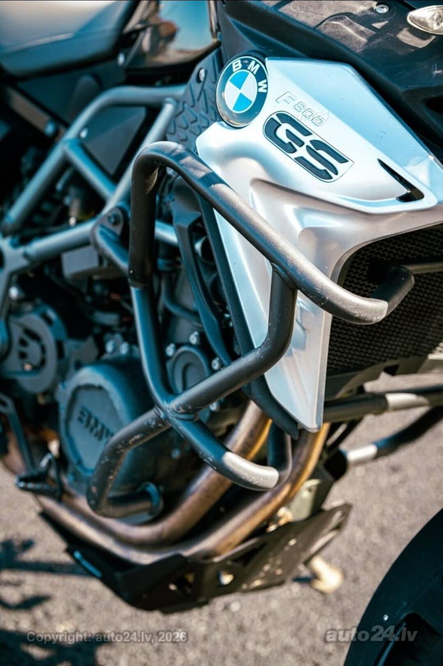 Pelēks BMW F 800GS 2016 Tallina, ar dzinēja tilpumu 0.80 L un nobraukumu 53 tūkst. km par 7000 €, foto 3 vietnē AUTOMOTO.COM.LV