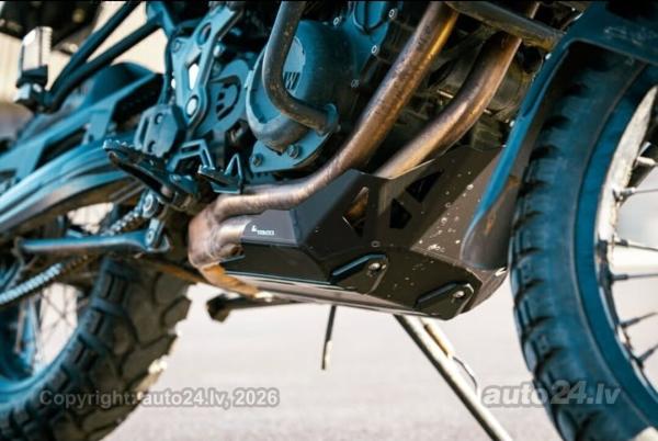 Серый БМВ F 800GS 2016 в Таллин, объемом двигателя 0.80 л и пробегом 53 тыс. км за 7000 €, фото 3 на AUTOMOTO.COM.LV