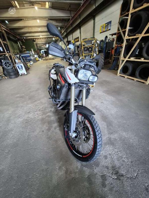 BMW F 800GS 2008 in Vilnius, with an engine capacity of 0.80 L and mileage of 32 thousand km for 3600 €, photo 2 on AUTOMOTO.COM.LV