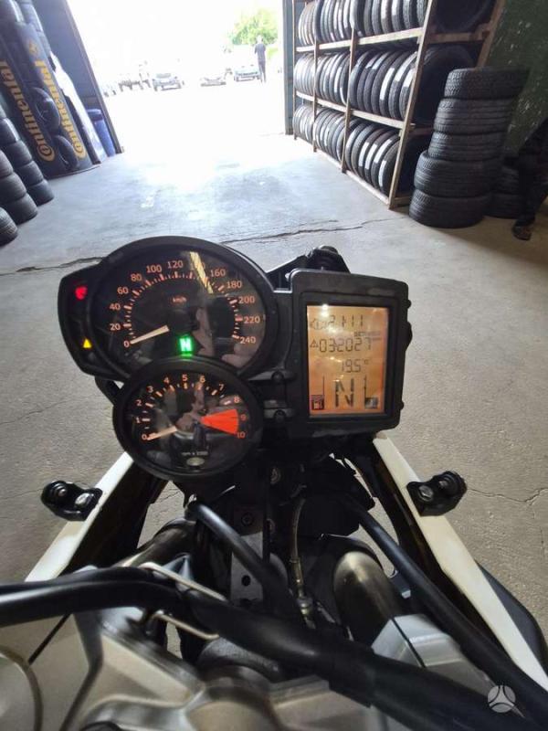 BMW F 800GS 2008 in Vilnius, with an engine capacity of 0.80 L and mileage of 32 thousand km for 3600 €, photo 4 on AUTOMOTO.COM.LV