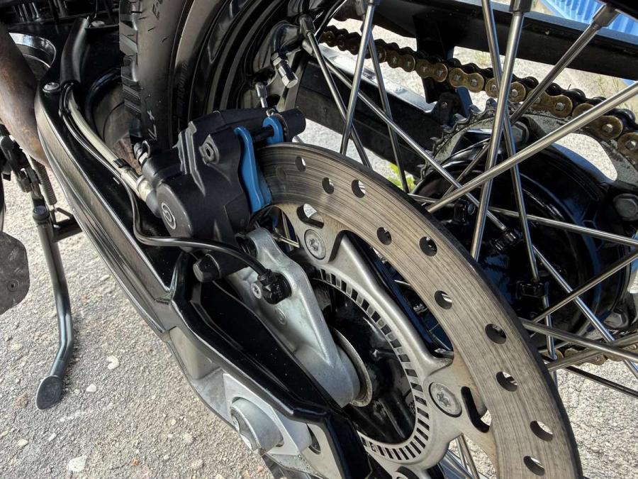 BMW F 800GS 2008 in Ukmerge, with an engine capacity of 0.80 L and mileage of 48 thousand km for 4700 €, photo 9 on AUTOMOTO.COM.LV