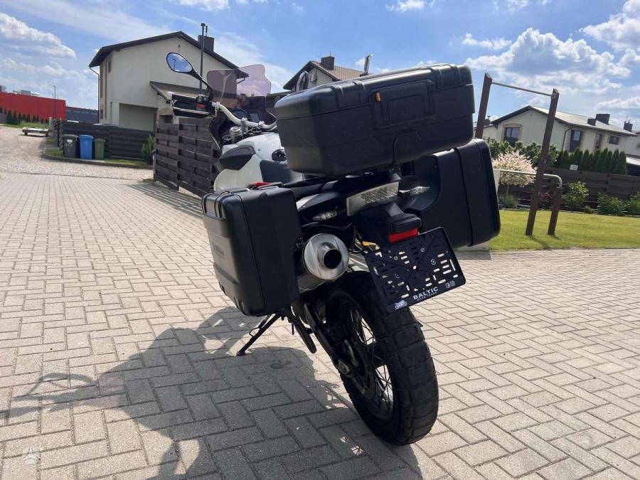 BMW F 800GS 2011 Viļņa, ar dzinēja tilpumu 0.80 L un nobraukumu 36 tūkst. km par 5800 €, foto 10 vietnē AUTOMOTO.COM.LV