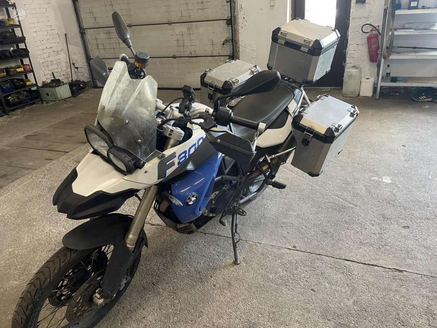 BMW F 800GS 2012 in Taurage, with an engine capacity of 0.80 L and mileage of 50 thousand km for 4100 €, photo 3 on AUTOMOTO.COM.LV