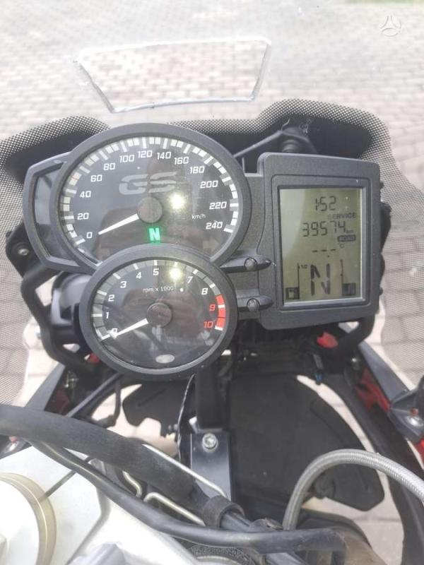 BMW F 800GS 2015 in Panevezys, with an engine capacity of 0.00 L and mileage of 40 thousand km for 5400 €, photo 4 on AUTOMOTO.COM.LV