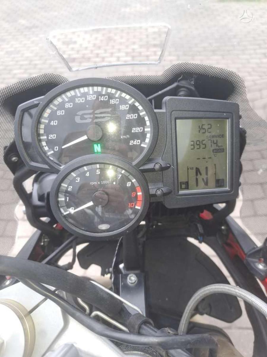 BMW F 800GS 2015 in Panevezys, with an engine capacity of 0.00 L and mileage of 40 thousand km for 5400 €, photo 4 on AUTOMOTO.COM.LV
