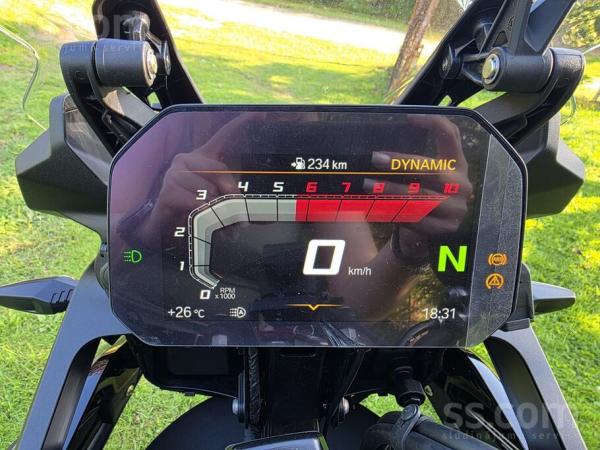 BMW F 800GS 2026 in Ogre, with an engine capacity of 0.90 L and mileage of 0 thousand km for 14100 €, photo 3 on AUTOMOTO.COM.LV