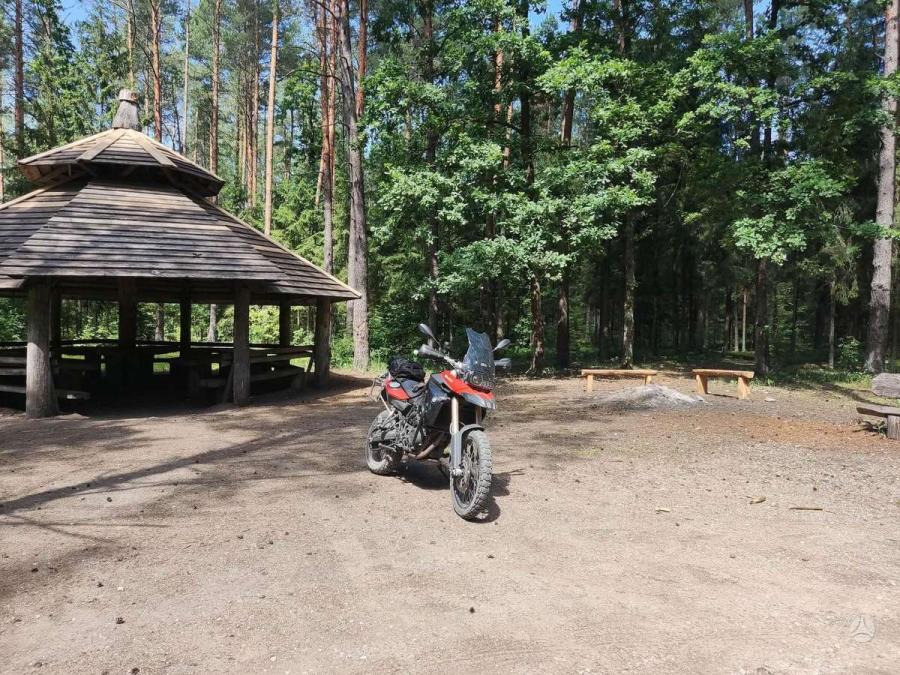 Red BMW F 800GS 2010 in Kaunas, with an engine capacity of 0.80 L and mileage of 60 thousand km for 4700 €, photo 12 on AUTOMOTO.COM.LV