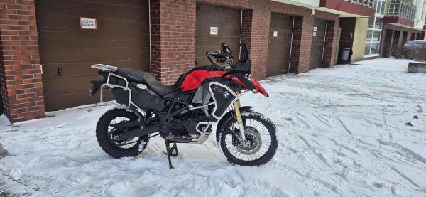 Sarkans BMW F 800GS 2014 Viļņa, ar dzinēja tilpumu 0.80 L un nobraukumu 28 tūkst. km par 4600 €, foto 5 vietnē AUTOMOTO.COM.LV
