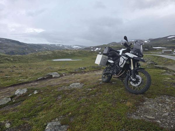 Balts BMW F 800GS 2010 Viļņa, ar dzinēja tilpumu 0.00 L un nobraukumu 60 tūkst. km par 4750 €, foto 2 vietnē AUTOMOTO.COM.LV