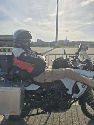 White BMW F 800GS 2010 in Vilnius, with an engine capacity of 0.00 L and mileage of 60 thousand km for 4750 €, photo 6 on AUTOMOTO.COM.LV