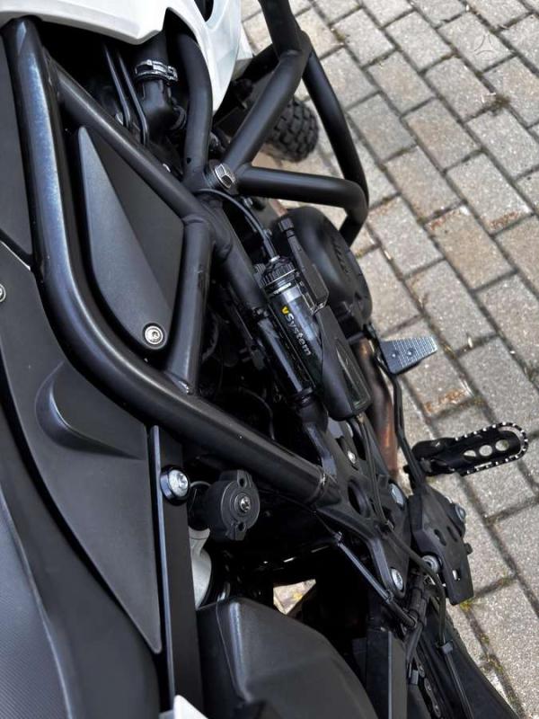 Balts BMW F 800GS 2010 Viļņa, ar dzinēja tilpumu 0.80 L un nobraukumu 90 tūkst. km par 6600 €, foto 8 vietnē AUTOMOTO.COM.LV