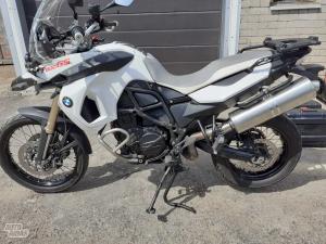 White BMW F 800GS 2011 in Panevezys, with an engine capacity of 0.80 L and mileage of 40 thousand km for 4800 €, photo 1 on AUTOMOTO.COM.LV