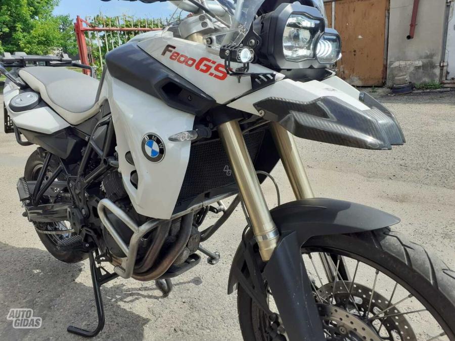 White BMW F 800GS 2011 in Panevezys, with an engine capacity of 0.80 L and mileage of 40 thousand km for 4800 €, photo 13 on AUTOMOTO.COM.LV