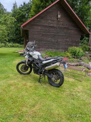 Balts BMW F 800GS 2012 Tallina, ar dzinēja tilpumu 0.80 L un nobraukumu 50 tūkst. km par 5999 €, foto 3 vietnē AUTOMOTO.COM.LV