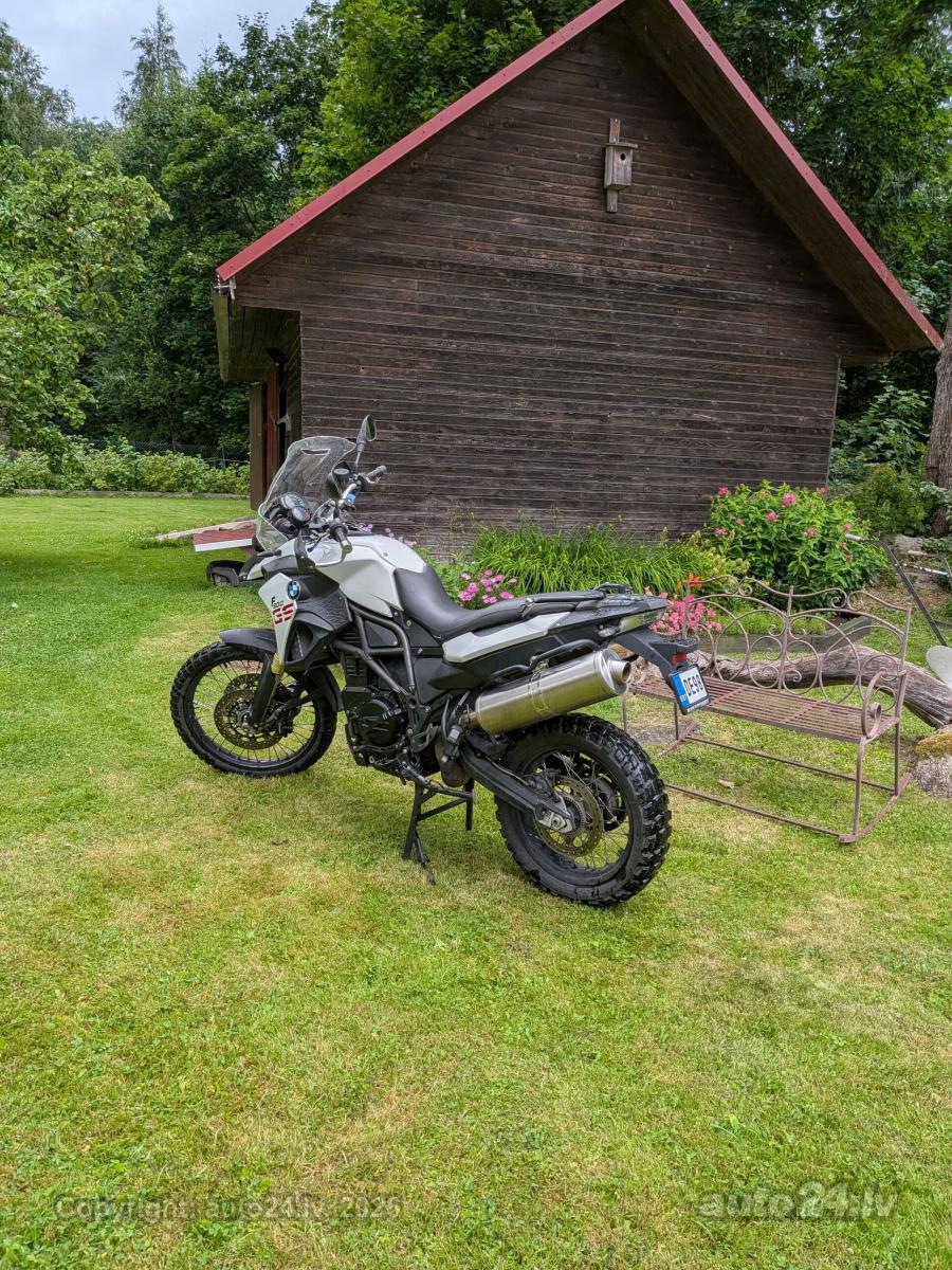 Balts BMW F 800GS 2012 Tallina, ar dzinēja tilpumu 0.80 L un nobraukumu 50 tūkst. km par 5999 €, foto 3 vietnē AUTOMOTO.COM.LV