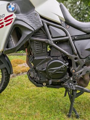 Balts BMW F 800GS 2012 Tallina, ar dzinēja tilpumu 0.80 L un nobraukumu 50 tūkst. km par 5999 €, foto 7 vietnē AUTOMOTO.COM.LV