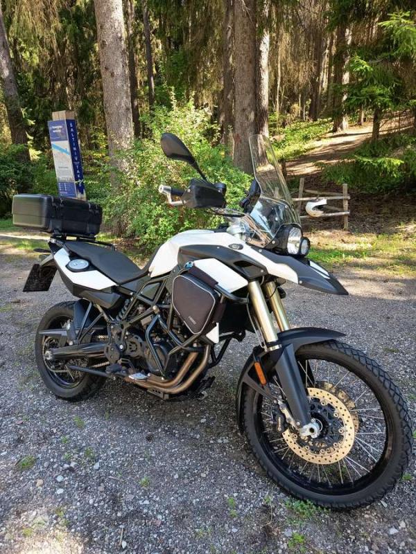 Balts BMW F 800GS 2013 Kauņa, ar dzinēja tilpumu 0.00 L un nobraukumu 58 tūkst. km par 5799 €, foto 3 vietnē AUTOMOTO.COM.LV