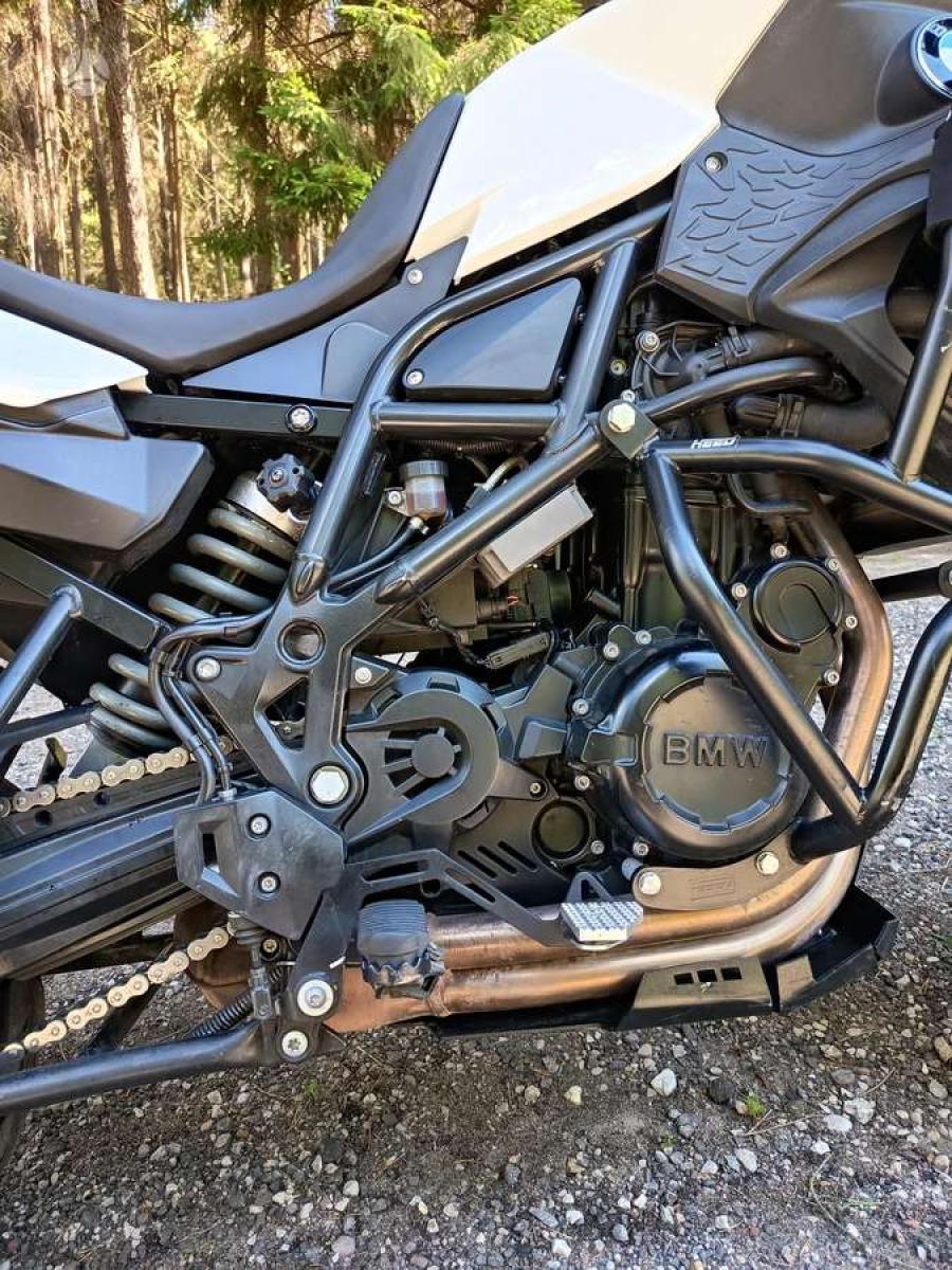 Balts BMW F 800GS 2013 Kauņa, ar dzinēja tilpumu 0.00 L un nobraukumu 58 tūkst. km par 5799 €, foto 13 vietnē AUTOMOTO.COM.LV