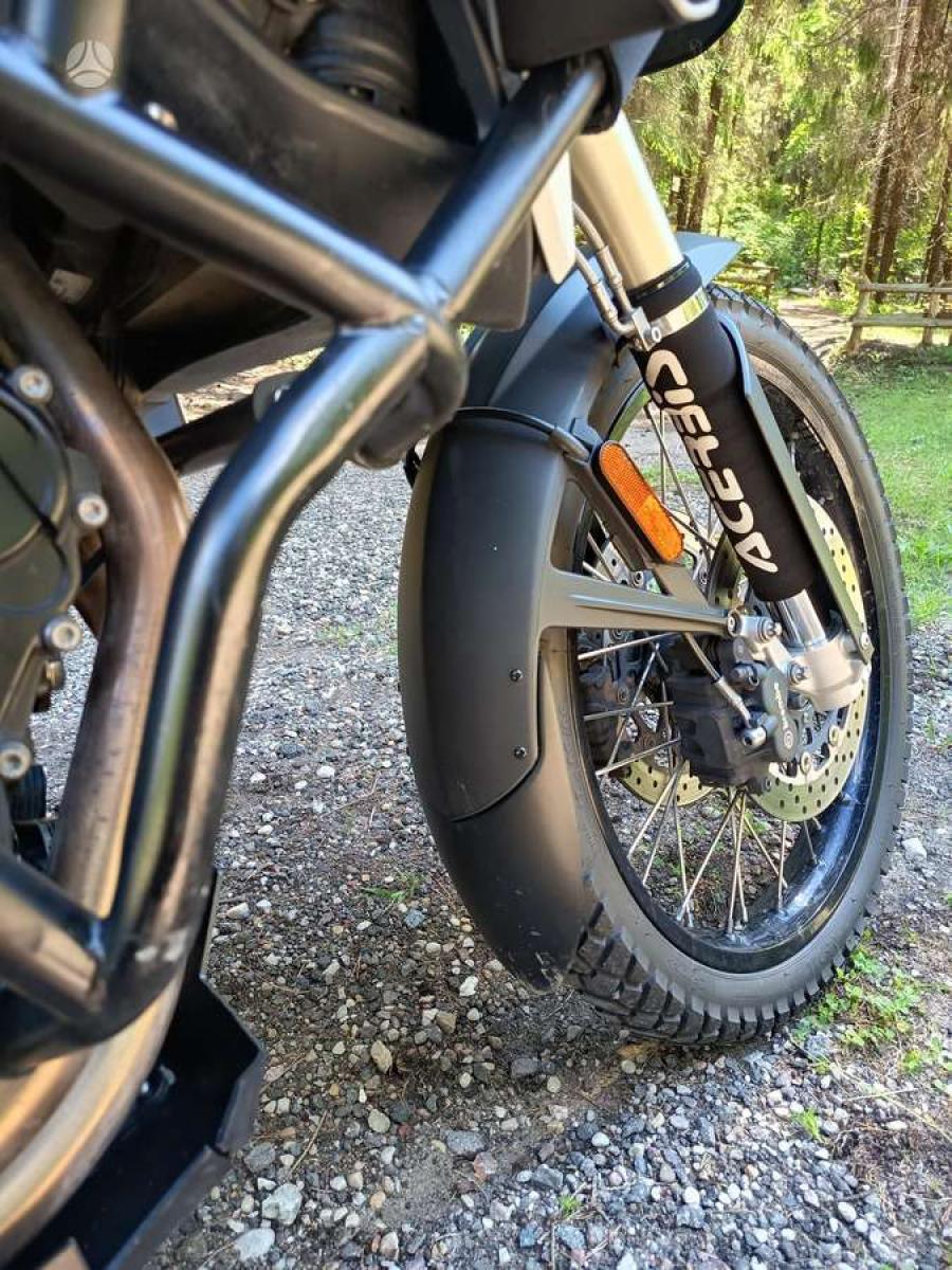 Balts BMW F 800GS 2013 Kauņa, ar dzinēja tilpumu 0.00 L un nobraukumu 58 tūkst. km par 5799 €, foto 19 vietnē AUTOMOTO.COM.LV