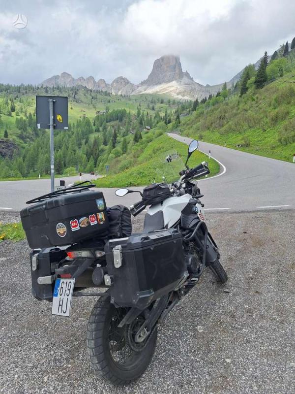 Balts BMW F 800GS 2014 Kauņa, ar dzinēja tilpumu 0.80 L un nobraukumu 80 tūkst. km par 6500 €, foto 4 vietnē AUTOMOTO.COM.LV