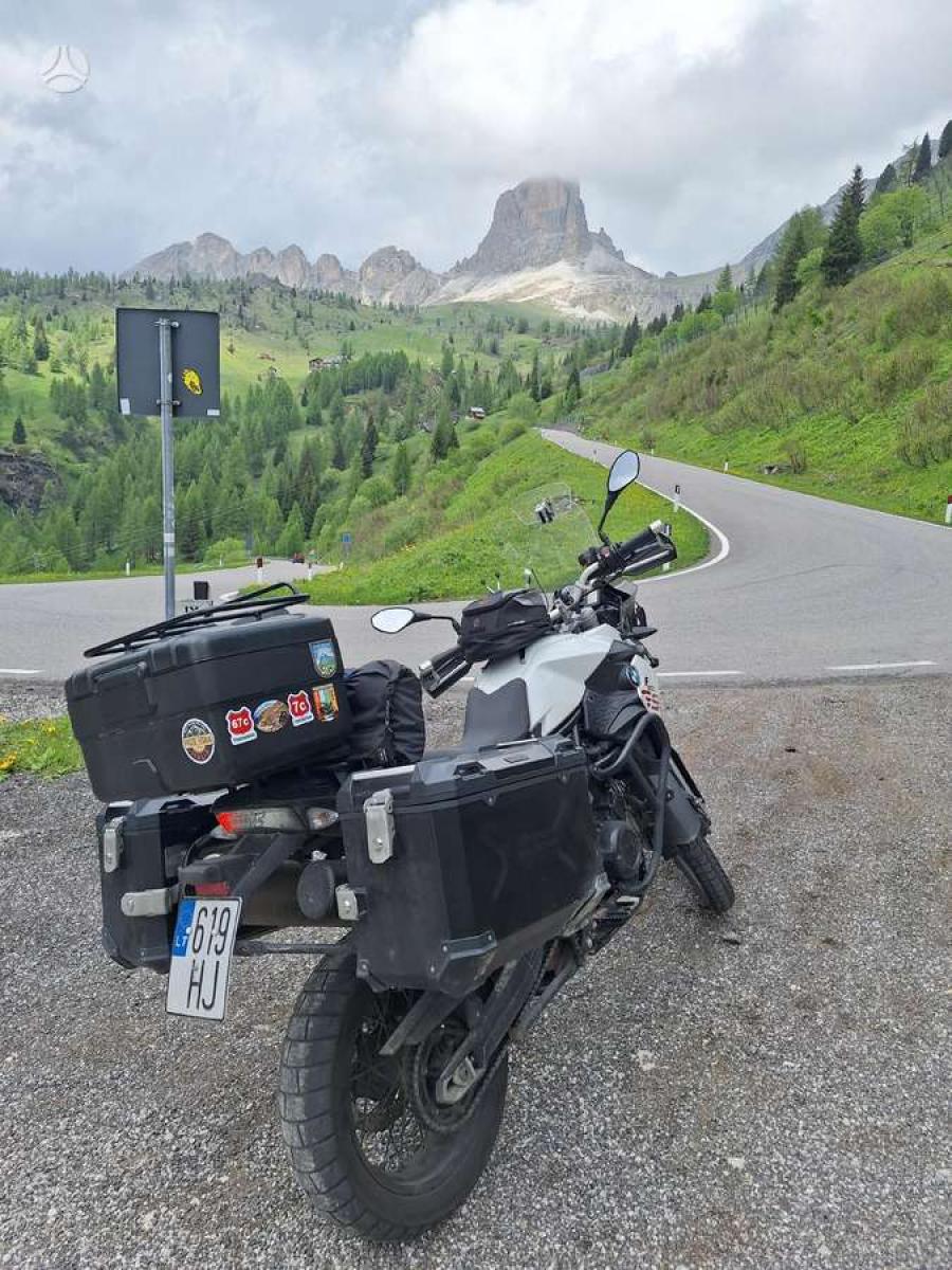 White BMW F 800GS 2014 in Kaunas, with an engine capacity of 0.80 L and mileage of 80 thousand km for 6500 €, photo 5 on AUTOMOTO.COM.LV