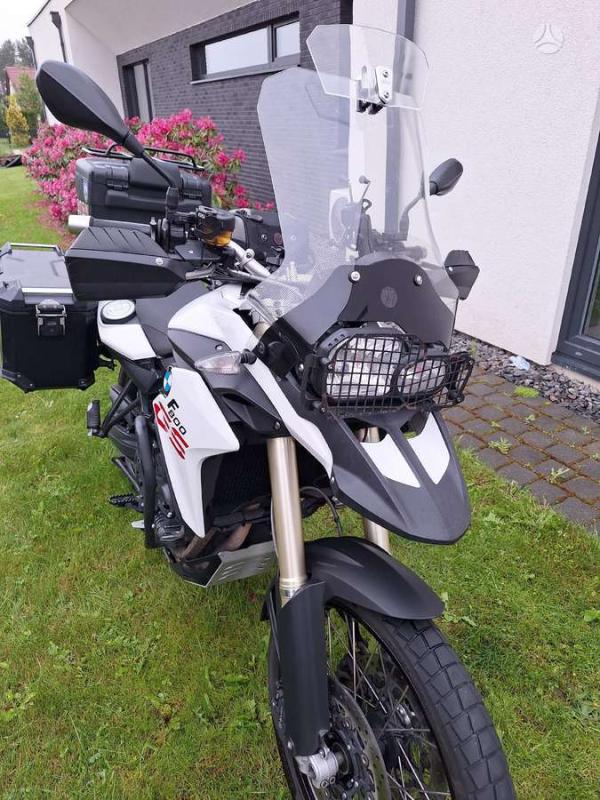 Balts BMW F 800GS 2014 Kauņa, ar dzinēja tilpumu 0.80 L un nobraukumu 80 tūkst. km par 6500 €, foto 8 vietnē AUTOMOTO.COM.LV