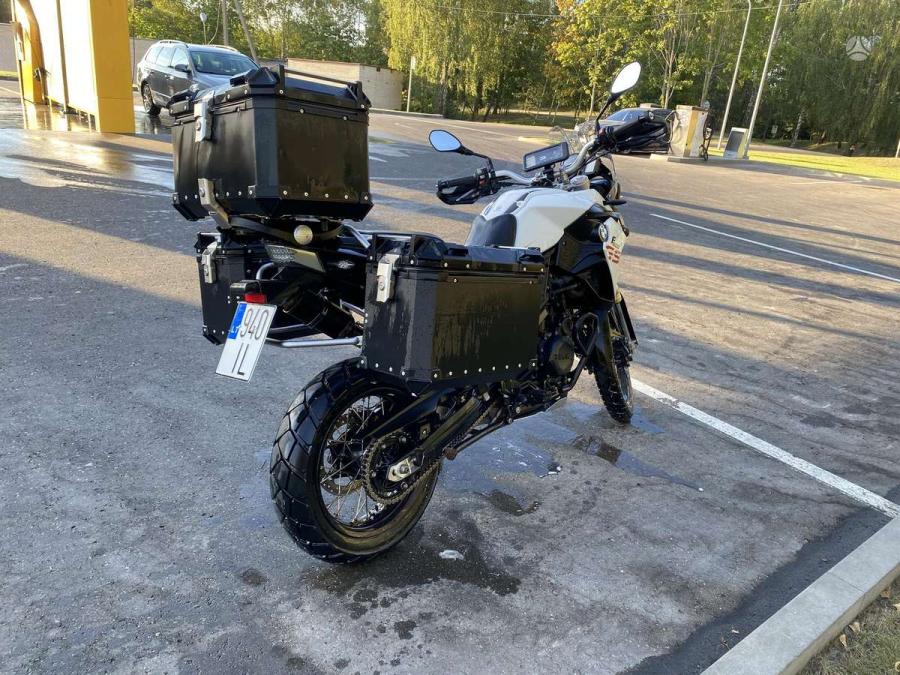 Balts BMW F 800GS 2014 Utena, ar dzinēja tilpumu 0.80 L un nobraukumu 47 tūkst. km par 6650 €, foto 4 vietnē AUTOMOTO.COM.LV
