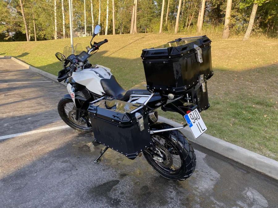 Balts BMW F 800GS 2014 Utena, ar dzinēja tilpumu 0.80 L un nobraukumu 47 tūkst. km par 6650 €, foto 5 vietnē AUTOMOTO.COM.LV
