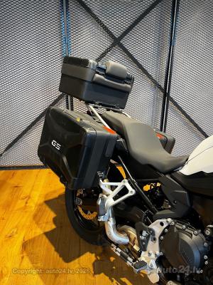 White BMW F 800GS 2024 in Tallinn, with an engine capacity of 0.90 L and mileage of 16 thousand km for 11900 €, photo 5 on AUTOMOTO.COM.LV