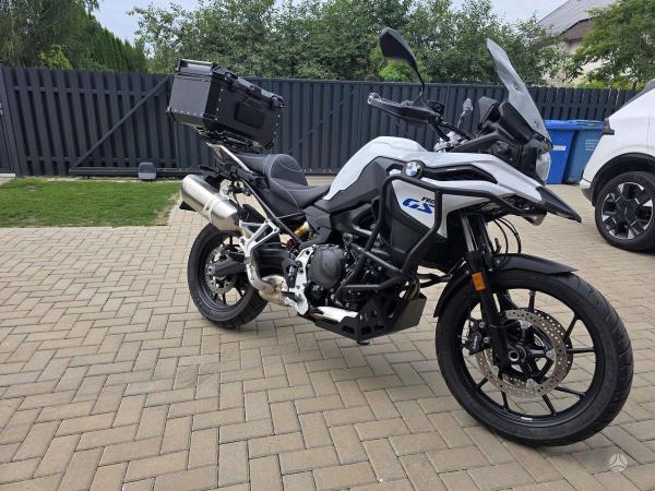 Белый БМВ F 800GS 2025 в Вильнюс, объемом двигателя 0.90 л и пробегом 4 тыс. км за 13000 €, фото 4 на AUTOMOTO.COM.LV