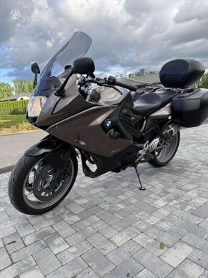 Brūns BMW F 800GT 2014 Kauņa, ar dzinēja tilpumu 0.80 L un nobraukumu 72 tūkst. km par 4000 €, foto 3 vietnē AUTOMOTO.COM.LV