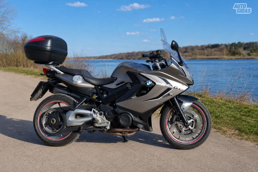 Pelēks BMW F 800GT 2016 Alīta, ar dzinēja tilpumu 0.80 L un nobraukumu 80 tūkst. km par 3249 €, foto 1 vietnē AUTOMOTO.COM.LV