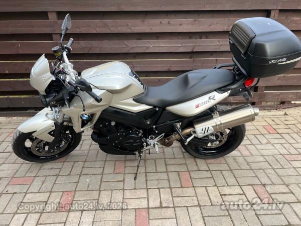 Beige BMW F 800R 2012 in Tartu, with an engine capacity of 0.80 L and mileage of 35 thousand km for 3990 €, photo 5 on AUTOMOTO.COM.LV