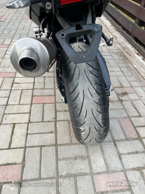 Beige BMW F 800R 2012 in Tartu, with an engine capacity of 0.80 L and mileage of 35 thousand km for 3990 €, photo 6 on AUTOMOTO.COM.LV