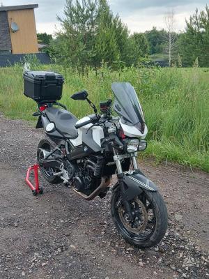 Черный БМВ F 800R 2009 в Каунас, объемом двигателя 0.80 л и пробегом 29 тыс. км за 3700 €, фото 3 на AUTOMOTO.COM.LV