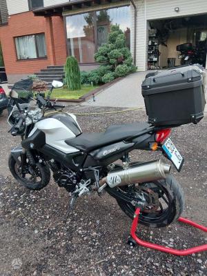 Черный БМВ F 800R 2009 в Каунас, объемом двигателя 0.80 л и пробегом 29 тыс. км за 3700 €, фото 4 на AUTOMOTO.COM.LV