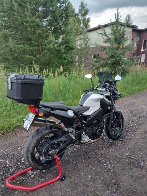 Черный БМВ F 800R 2009 в Каунас, объемом двигателя 0.80 л и пробегом 29 тыс. км за 3700 €, фото 5 на AUTOMOTO.COM.LV