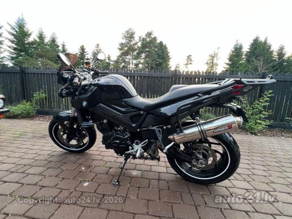 Черный БМВ F 800R 2011 в Таллин, объемом двигателя 0.00 л и пробегом 0 тыс. км за 4000 €, фото 1 на AUTOMOTO.COM.LV