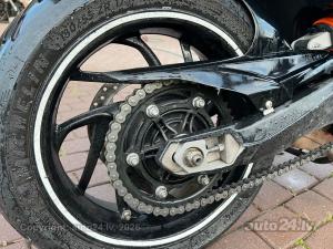 Черный БМВ F 800R 2011 в Таллин, объемом двигателя 0.00 л и пробегом 0 тыс. км за 4000 €, фото 8 на AUTOMOTO.COM.LV