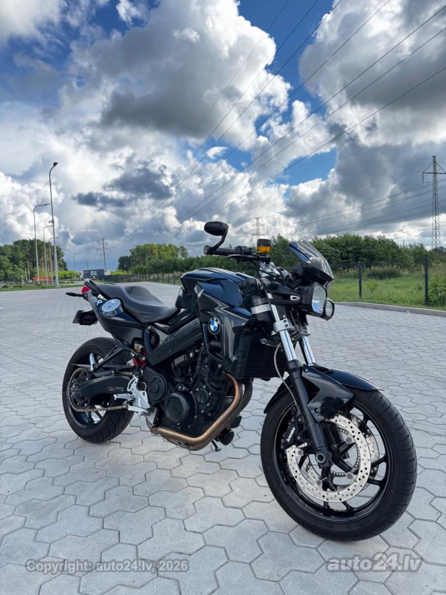 Melns BMW F 800R 2012 Tallina, ar dzinēja tilpumu 0.80 L un nobraukumu 40 tūkst. km par 4900 €, foto 1 vietnē AUTOMOTO.COM.LV