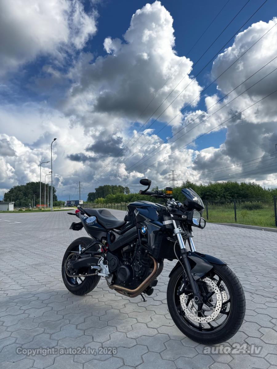 Melns BMW F 800R 2012 Tallina, ar dzinēja tilpumu 0.80 L un nobraukumu 40 tūkst. km par 4900 €, foto 13 vietnē AUTOMOTO.COM.LV