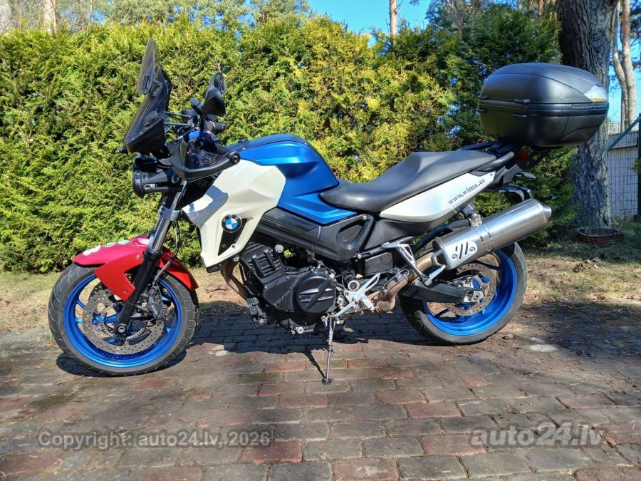 Черный БМВ F 800R 2013 в Таллин, объемом двигателя 0.80 л и пробегом 78 тыс. км за 4500 €, фото 1 на AUTOMOTO.COM.LV
