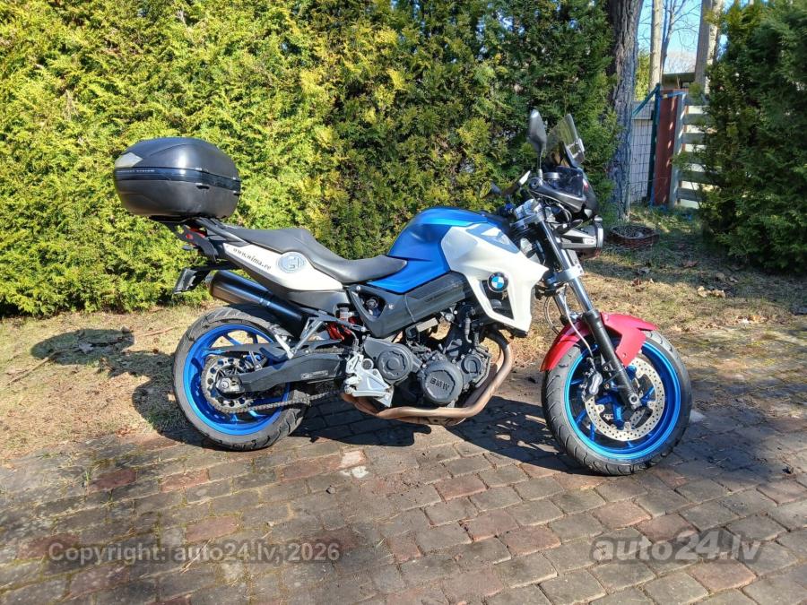 Черный БМВ F 800R 2013 в Таллин, объемом двигателя 0.80 л и пробегом 78 тыс. км за 4500 €, фото 9 на AUTOMOTO.COM.LV