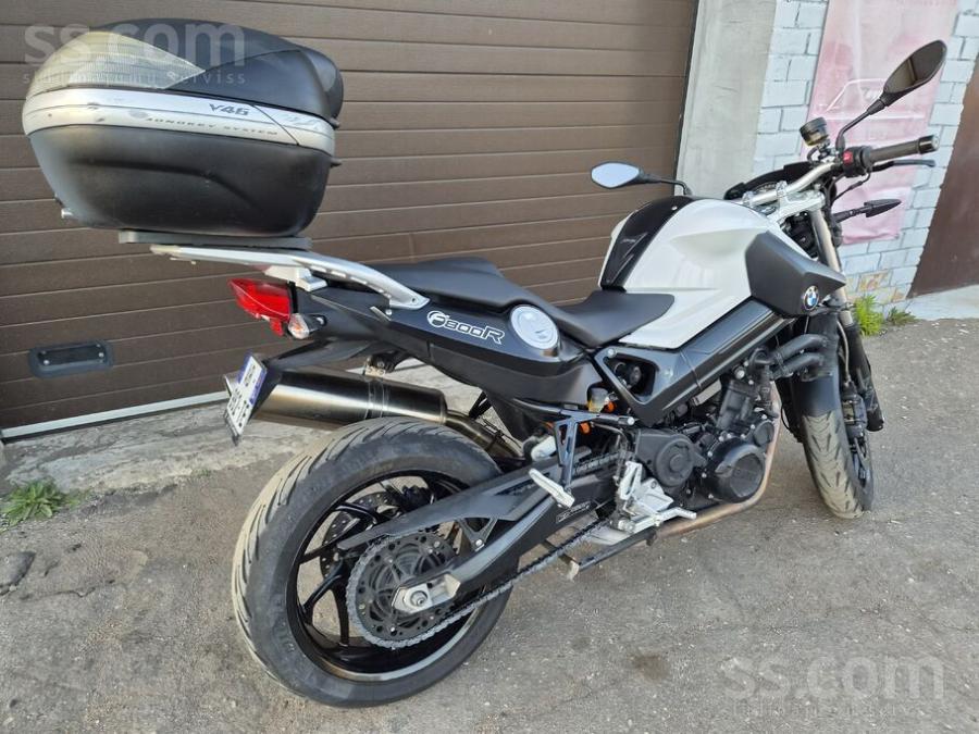 BMW F 800R 2009 in Riga, with an engine capacity of 0.80 L and mileage of 0 thousand km for 3700 €, photo 3 on AUTOMOTO.COM.LV