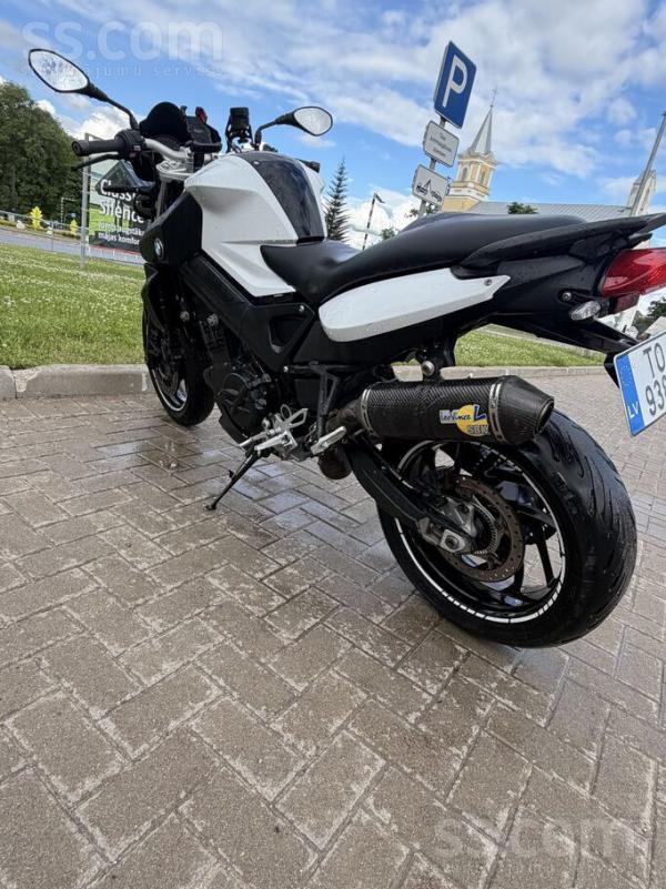 BMW F 800R 2009 in Jekabpils, with an engine capacity of 0.80 L and mileage of 0 thousand km for 4100 €, photo 5 on AUTOMOTO.COM.LV