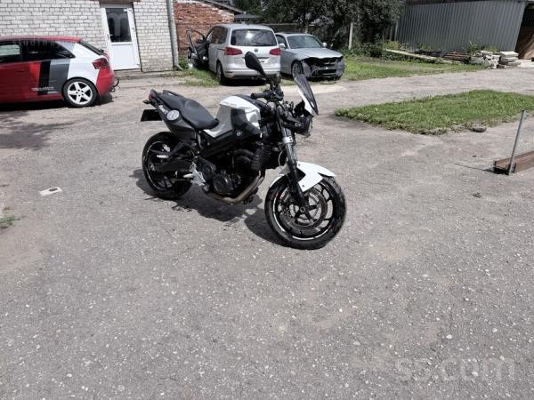 BMW F 800R 2009 Liepāja, ar dzinēja tilpumu 0.80 L un nobraukumu 0 tūkst. km par 2999 €, foto 3 vietnē AUTOMOTO.COM.LV