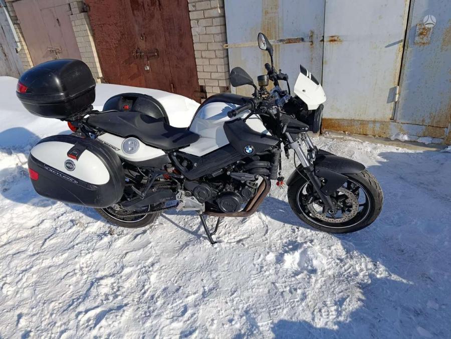 BMW F 800R 2010 in Panevezys, with an engine capacity of 0.80 L and mileage of 61 thousand km for 3300 €, photo 2 on AUTOMOTO.COM.LV