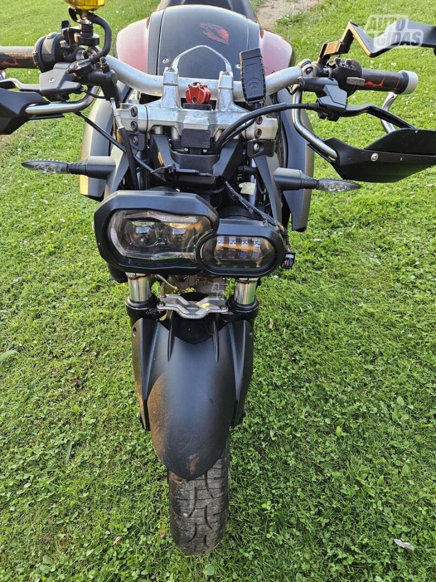 BMW F 800R 2010 in Vilnius, with an engine capacity of 0.00 L and mileage of 0 thousand km for 1100 €, photo 8 on AUTOMOTO.COM.LV