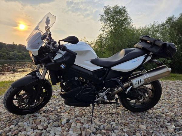 BMW F 800R 2010 in Kaunas, with an engine capacity of 0.80 L and mileage of 64 thousand km for 3690 €, photo 2 on AUTOMOTO.COM.LV