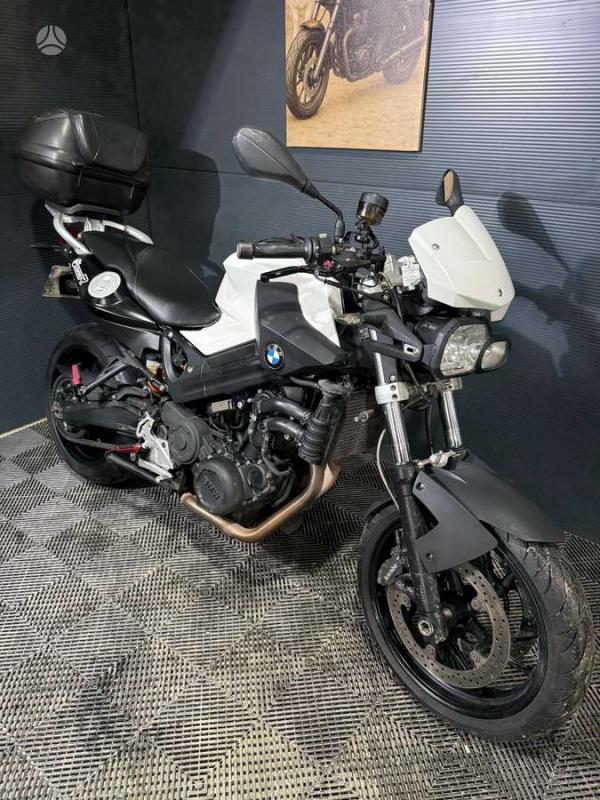 БМВ F 800R 2010 в Таураге, объемом двигателя 0.80 л и пробегом 50 тыс. км за 2100 €, фото 2 на AUTOMOTO.COM.LV